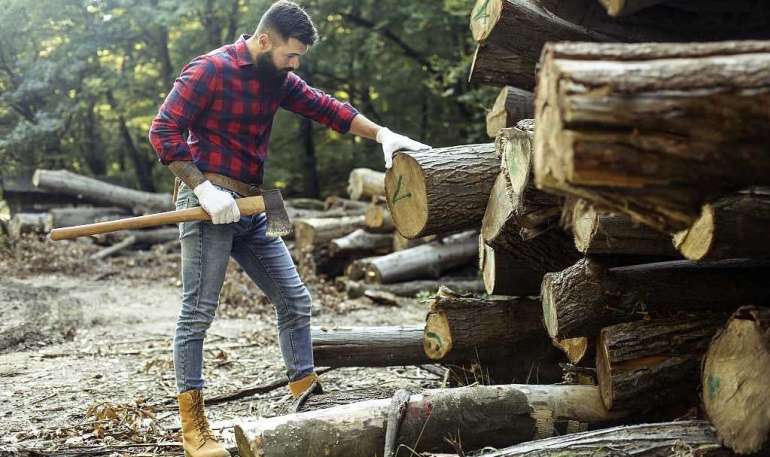 8 Best Logger Boots for Maximum Safety & Comfort - Kalkal